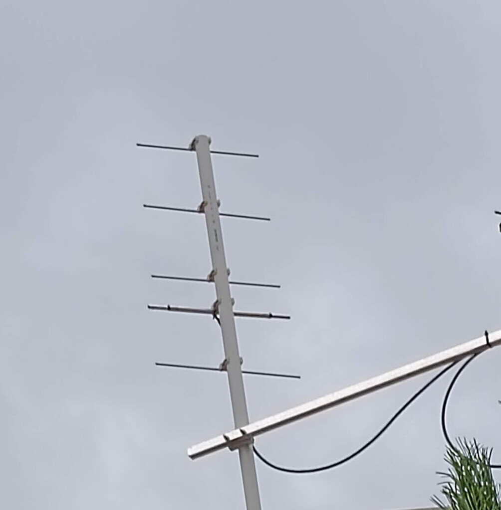 858 Stockholm Sweden new UHF Yagi antenna and Raspberry PI - SatNOGS - Libre Space Community